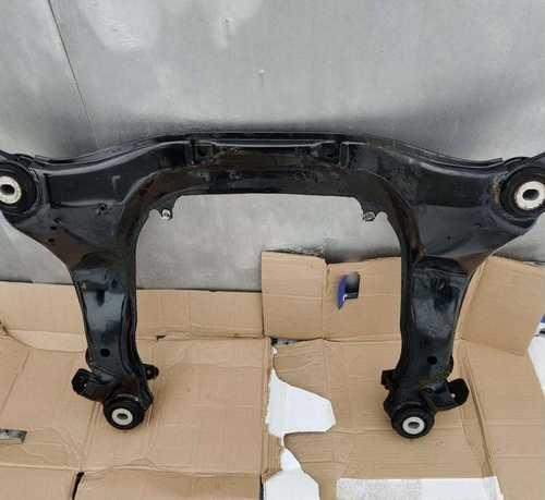 Подрамник Audi A4 B7