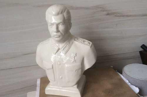 Фарфоровая статуэтка Бюст Сталина