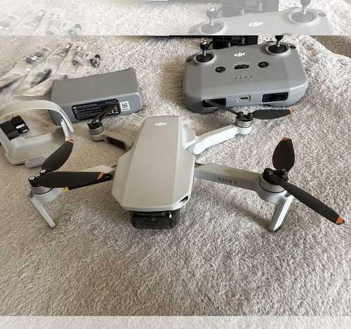 Легендарный DJI Mini 2 Fly More Combo