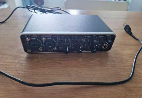 Звуковая карта behringer u-phorya umc204hd