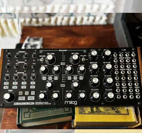 Moog subharmonicon