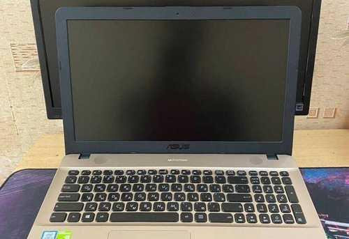 Ноутбук Asus I3 + 920MX