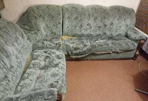 Продам угловой диван бу и кресло