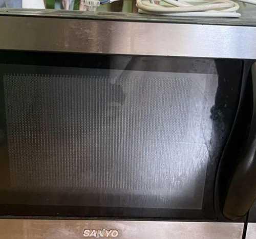 Микроволновая печь Sanyo на запчасти