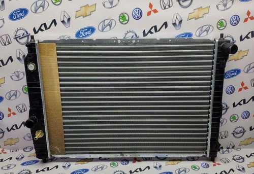 Радиатор охлаждения Chevrolet Aveo T250 1.4(05-11)