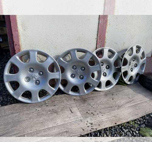 Колпаки на колеса r 15 peugeot оригнал