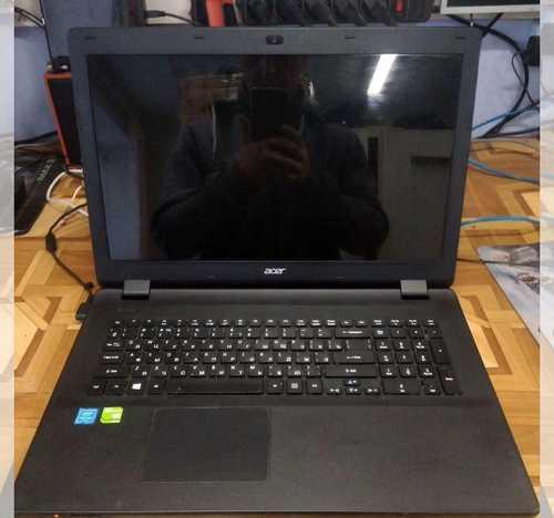 Acer Aspire ES1-731G