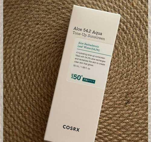 Солнцезащитный крем cosrx Aloe 54.2 Aqua Tone-up