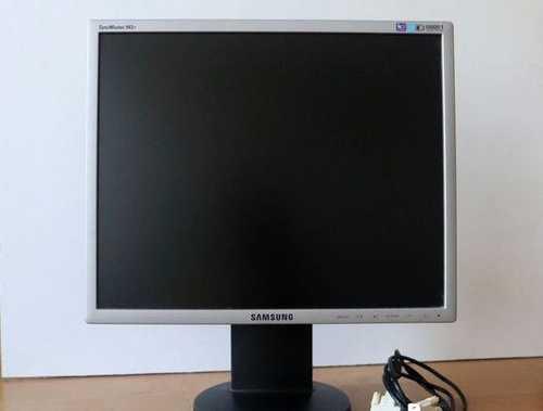 Монитор Samsung SyncMaster 943T (19" s-pva)