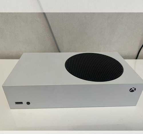 Xbox series s 500 gb   1 tb