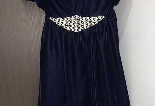 Платье бархатное р.128