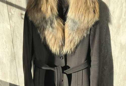 Пальто женское дизайнерское