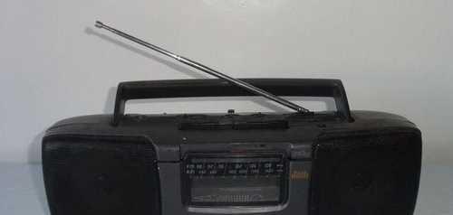 Радиоприёмник Стерео FM с кассетным магнитофоном