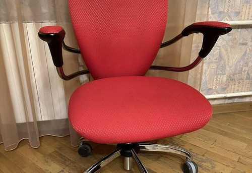 Офисное кресло бюрократ CH-661axsn/Red