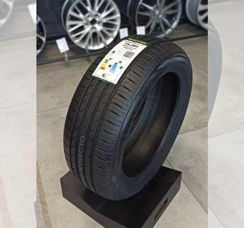 Westlake Zuper Eco Z-107 225/40 R18