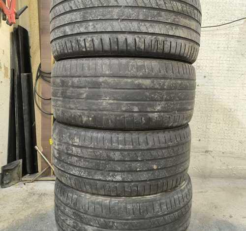 RoadX RXQuest SU01 285/40 R21