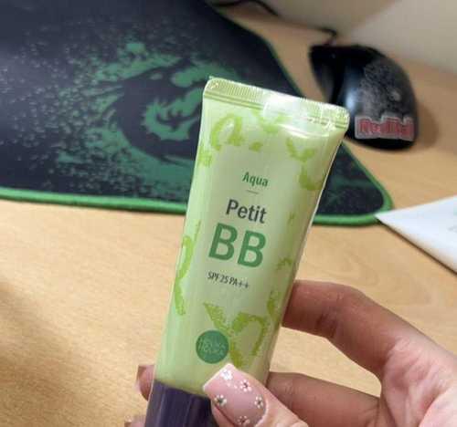 Holika holika petitbbaqua зеленый спф 25