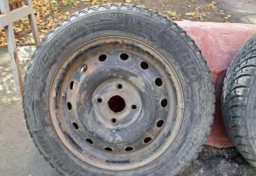 Michelin Maxi Ice 195/60 R15
