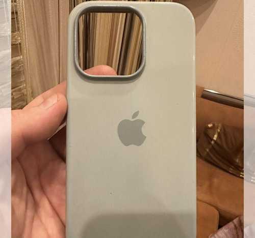 Чехол на iPhone 14 pro