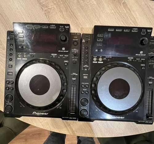 Dj контролер pioneer CDJ-900