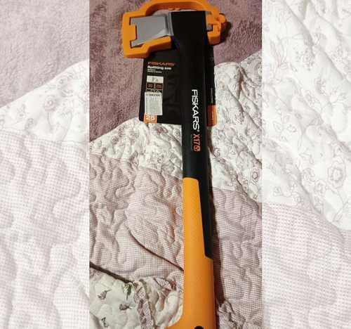 Fiskars Х 17 топор колун