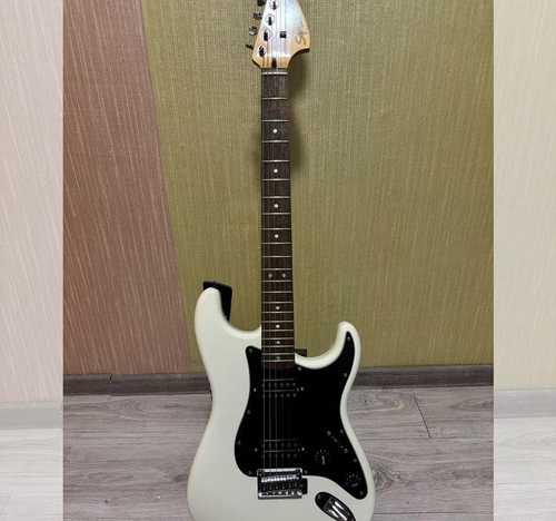 Электрогитара fender squier stratocaster