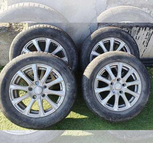 Литые диски 195/65 R15 с шинами 5*114,3