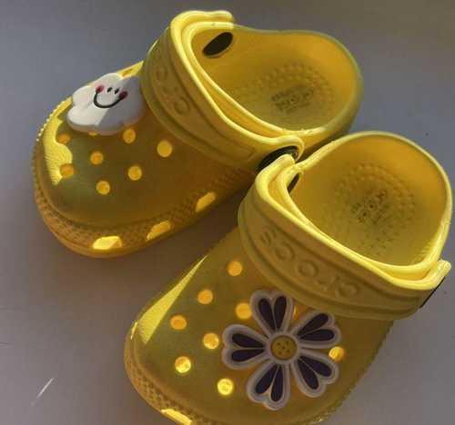 Сандалии crocs c5