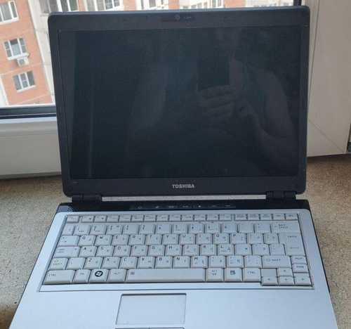 Ноутбук toshiba satellite U300-111