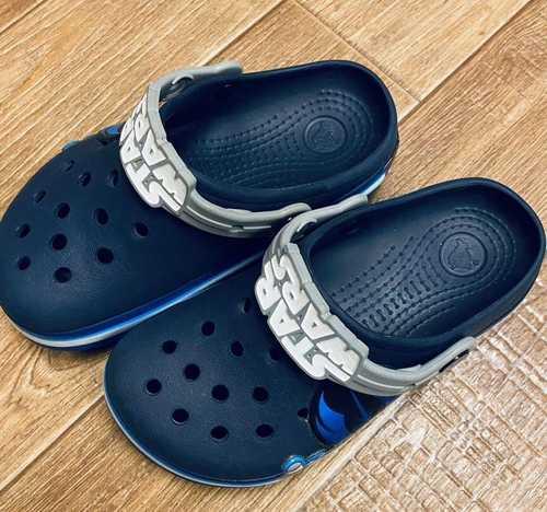 Тапочки детские crocs