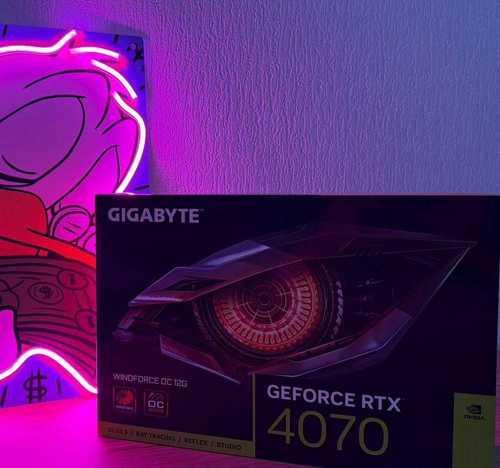 Видеокарта gigabyte GeForce RTX 4070 windforce 12G