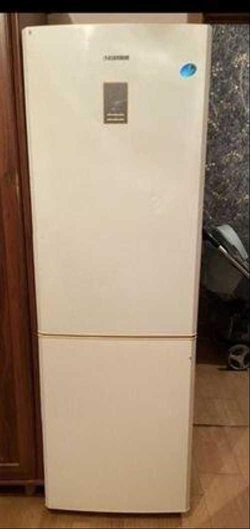 Холодильник Samsung RL34ecsw