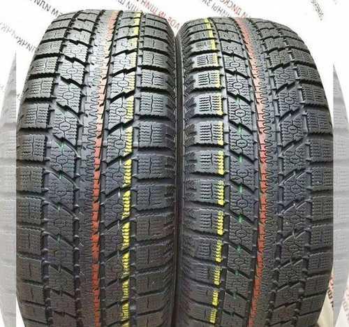 Toyo Observe GSi-5 215/50 R17 91M