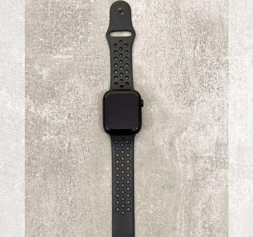 Apple Watch Nike Series 7, 45 мм