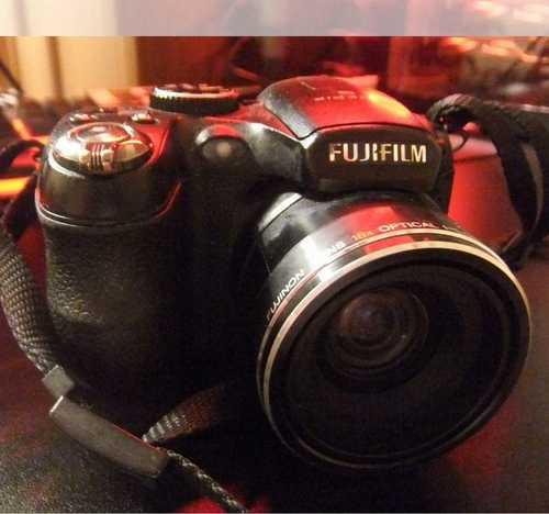 Фотоаппарат Fujifilm S2500HD (18x зум)
