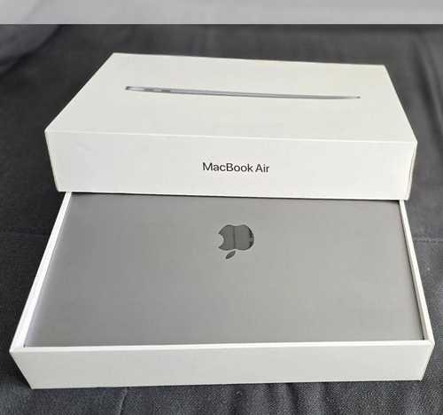 Apple macbook air 13 m1