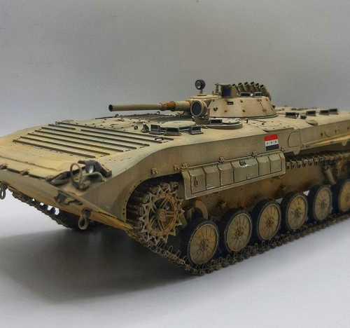 Модель бмп-1П масштаб 1/35