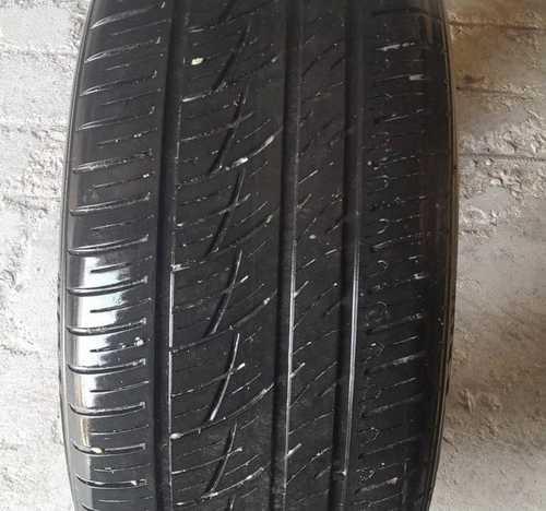 Delinte DS8 Desert Storm II 245/40 R21