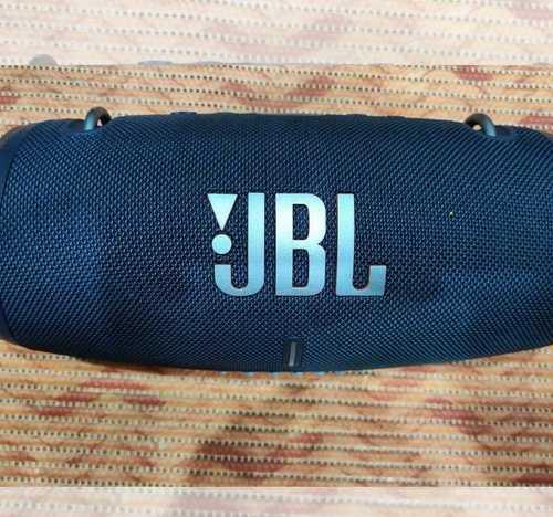 Колонка jbl xtreme 3