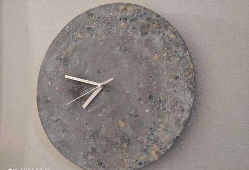 Часы настенные из гипса «Лунный грунт»