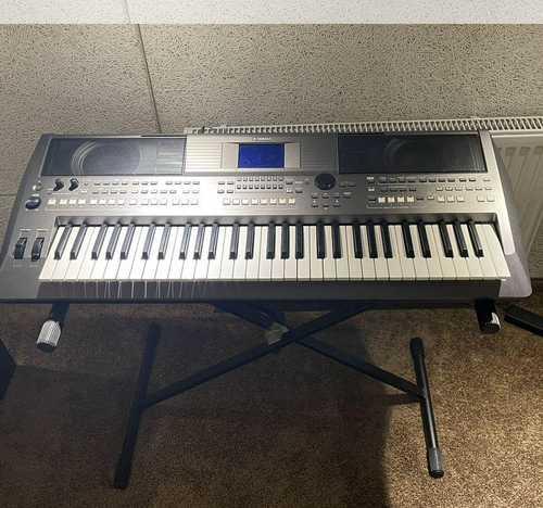 Синтезатор yamaha psr s670