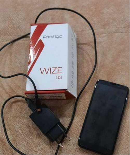 Телефон Prestigio Wize Q3 psp3471duo