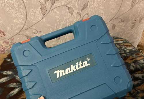 Шуруповерт Makita 18v Новый