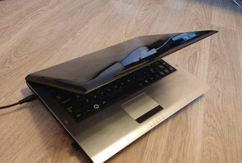 Ноутбук Samsung RV410 T4500 / 4 Gb / ssd 240