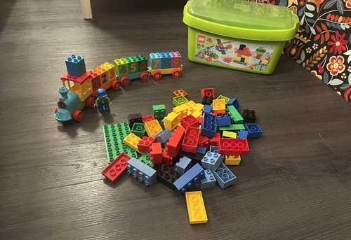 Lego duplo набором в контейнере