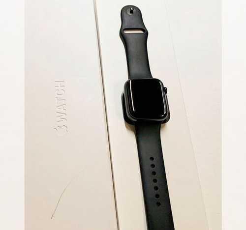 Часы apple watch 4