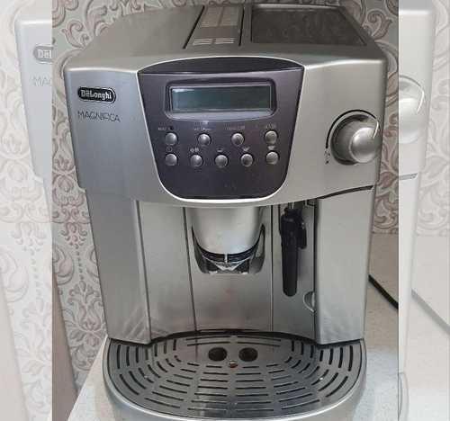 Кофемашина delonghi magnifica