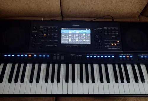 Синтезатор Yamaha PSR-SX900