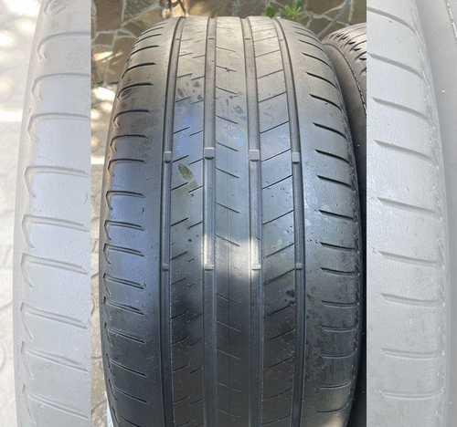 Bridgestone Alenza 001 245/50 R19