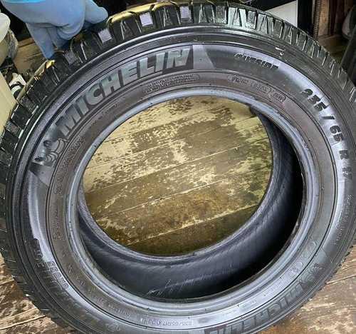 Michelin Latitude Cross 235/65 R17 100VR